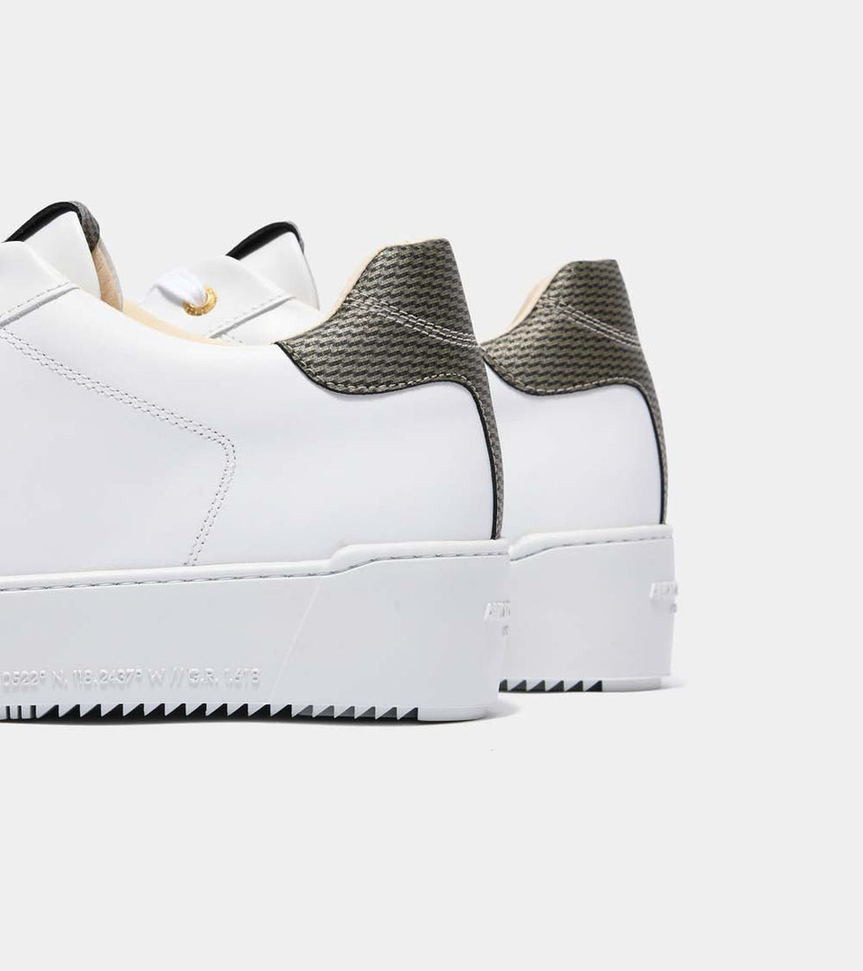 Zuma Carbon White & Gold | Leather Low Top Shoes | Android Homme